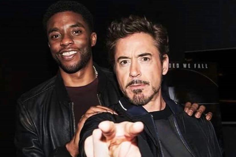Chadwick Boseman é homenageado por Robert Downey Jr. e Don Cheadle no ...