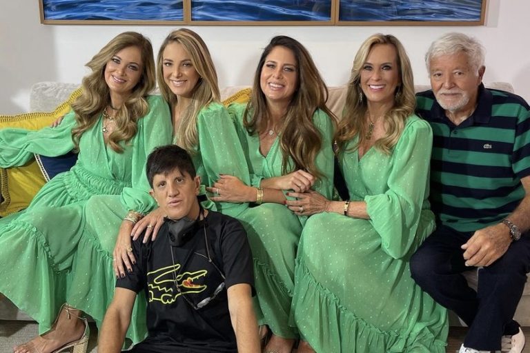 Helô Pinheiro combina look com as filhas para aniversário do filho caçula