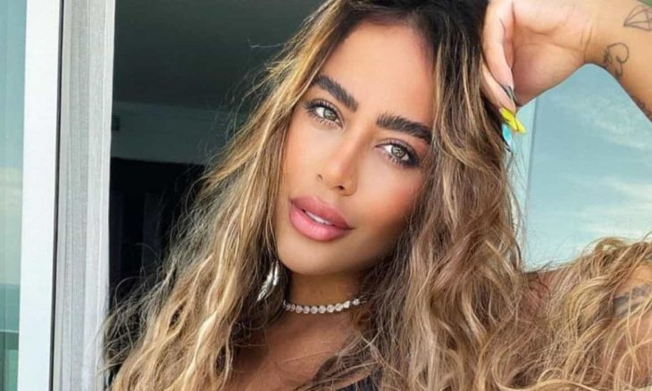 Bruna Marquezine reativa conta no Instagram