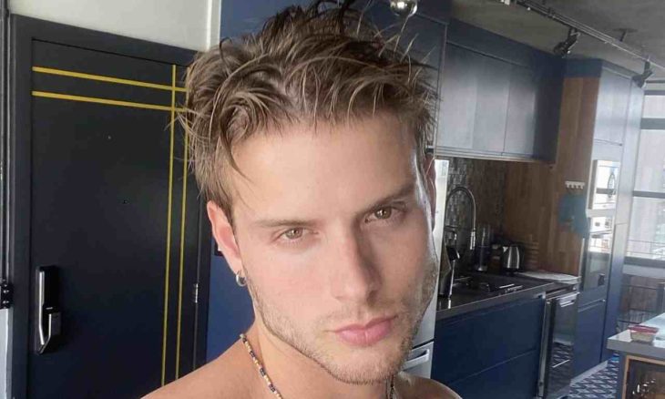Ex-BBB Daniel Lenhardt assume namoro com modelo: "Viva a bissexualidade"