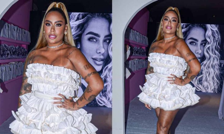 Irmã de Neymar, Rafaella Santos deixa volume escapar de roupão