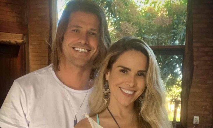 Vanessa Ataídes nua