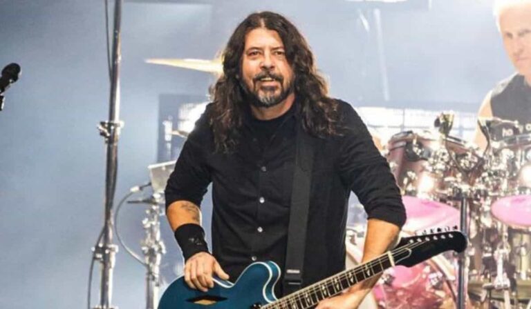 Dave Grohl havia chamado Jordyn Blum de "futura ex-esposa" em 2001 e ...