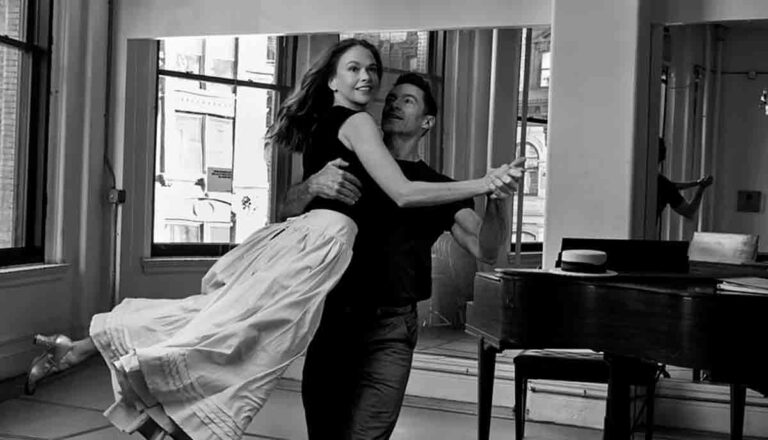 Sutton Foster: Seznamte se s herečkou zapletenou do rozvodu Hugh Jackmana